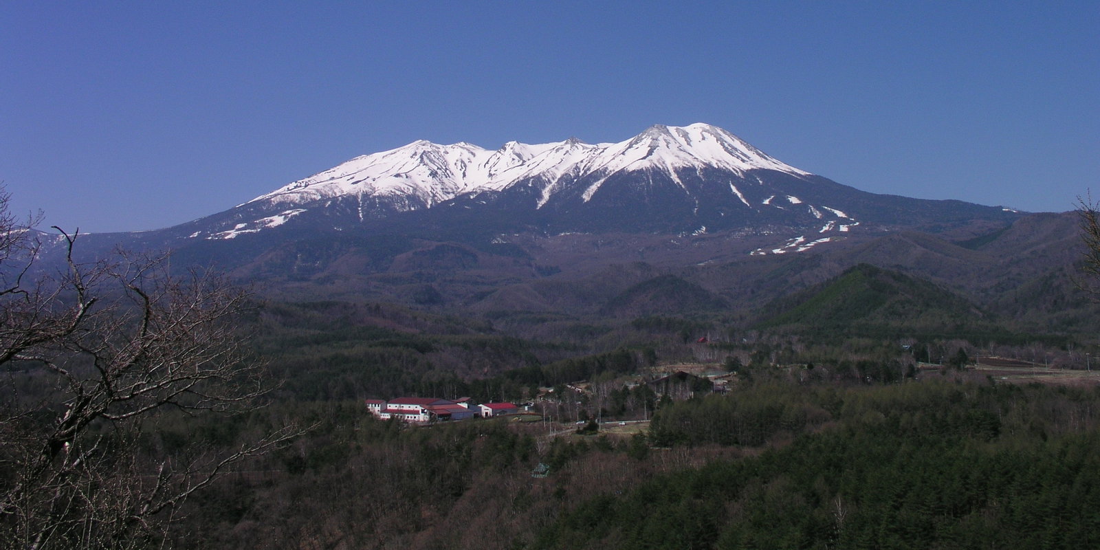 Mount Ontake volcano eruption in Japan « Euro Weekly News