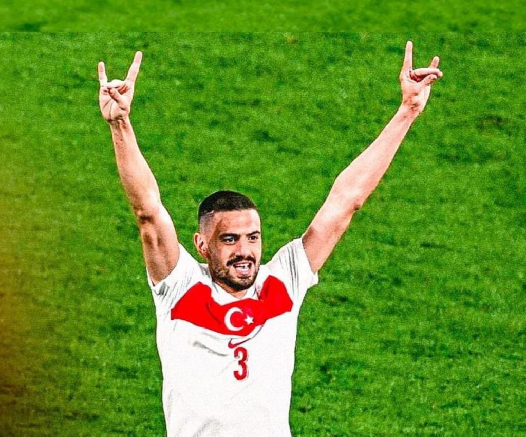 Germans ban “silent fox” sign in fear of Turkish extremists « Euro ...