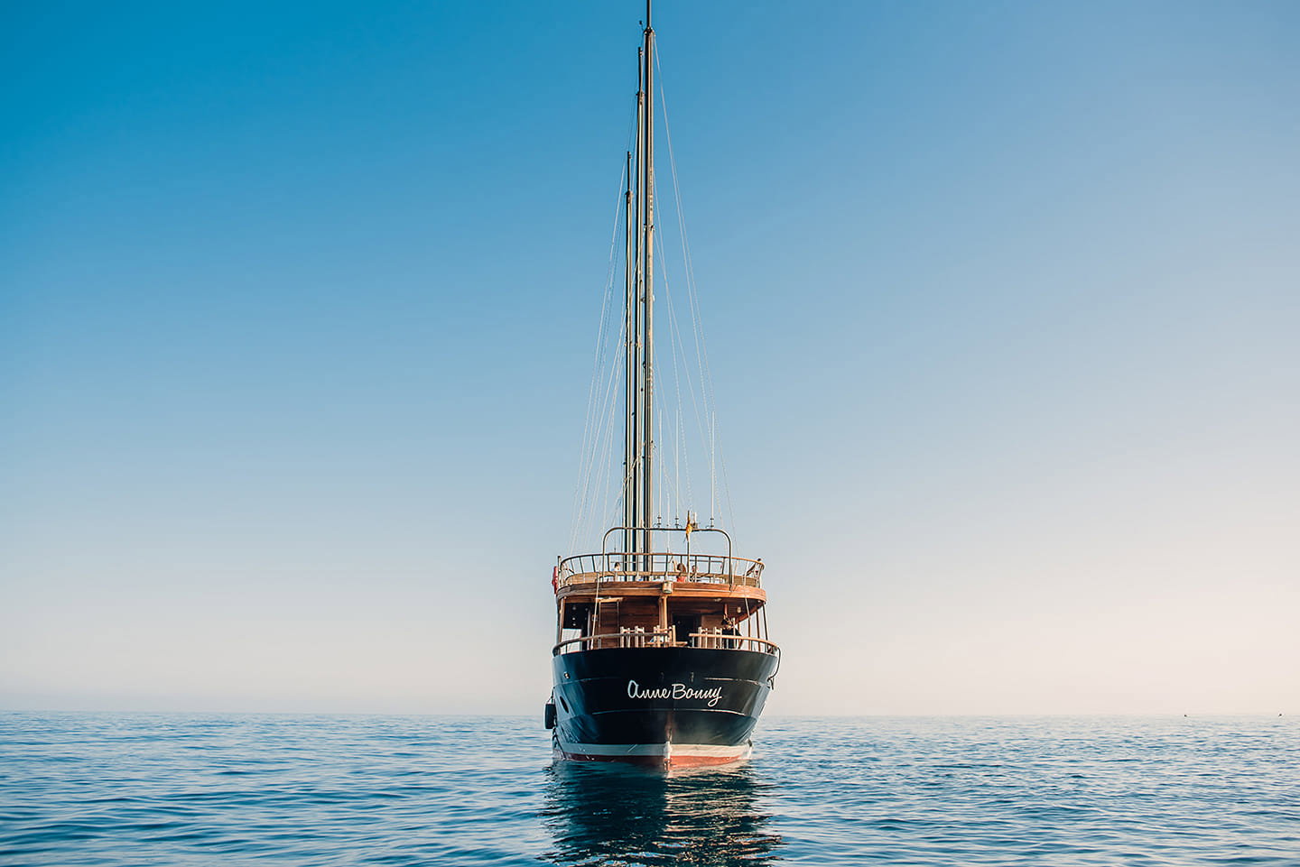 Aboard the stage: Anne Bonny play « Euro Weekly News