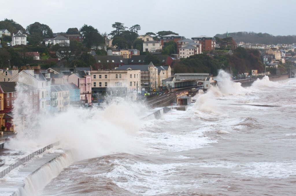 Storm Eowyn triggers severe weather alerts « Euro Weekly News