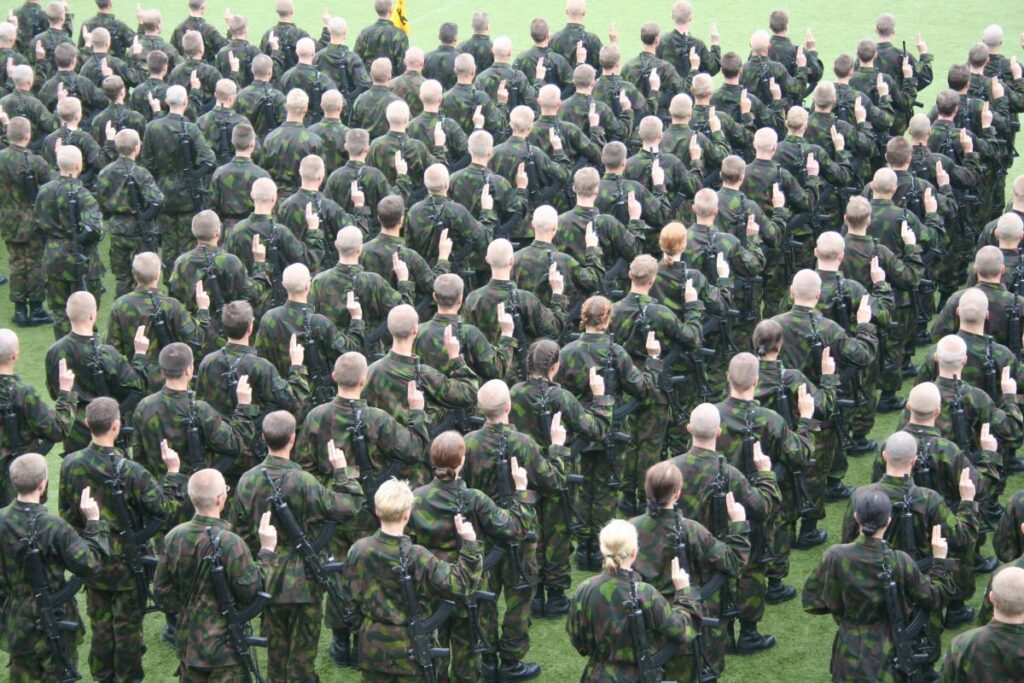 Swedes born in 2007 will be conscripted « Euro Weekly News