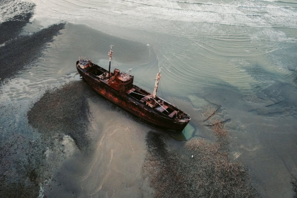 3,000 abandoned ship crew in desperation « Euro Weekly News