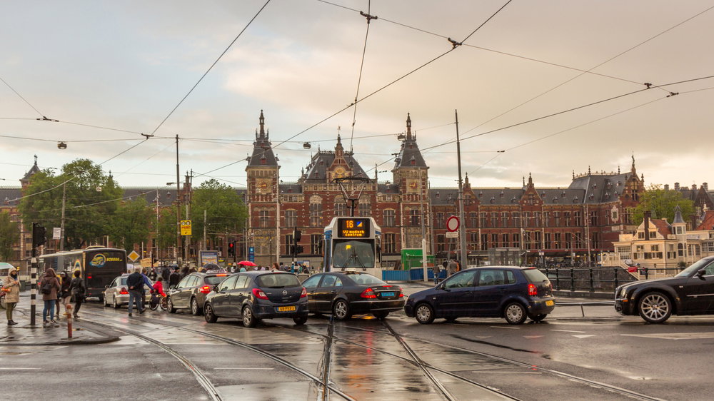 Amsterdam’s smart traffic lights scrapped « Euro Weekly News