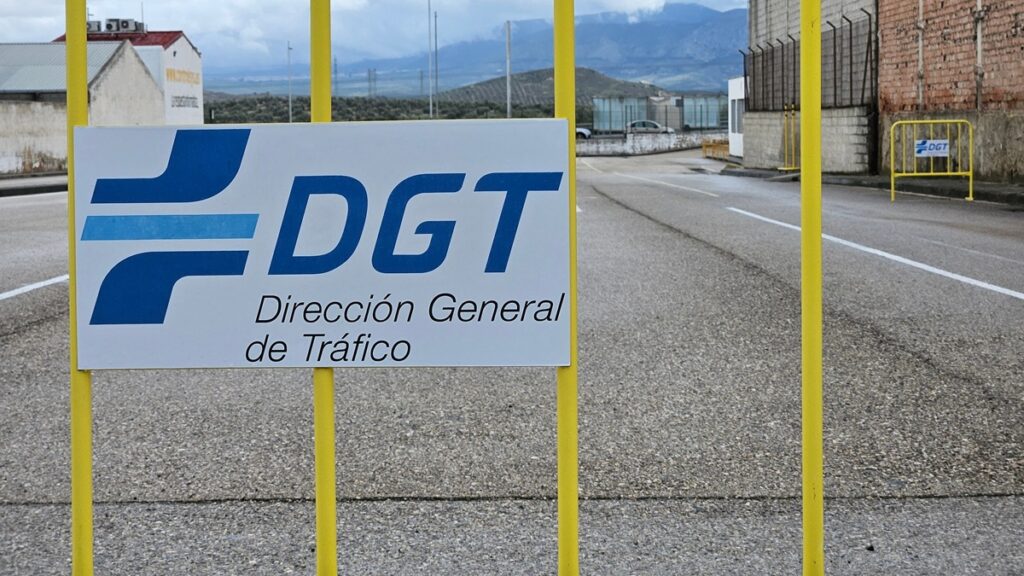 A new kind of DGT sticker is rolling out « Euro Weekly News