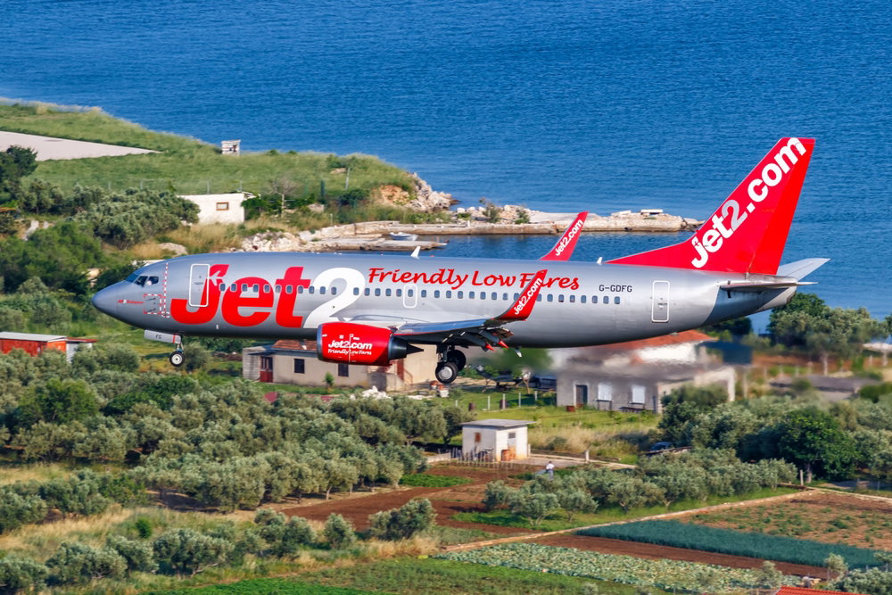 Rowdy passengers force Jet2 to land in Barcelona « Euro Weekly News