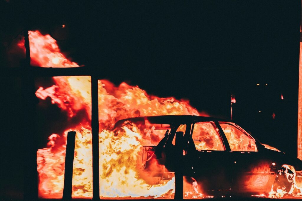 Paris Hell After PSG Win: Time to Face Crisis « Euro Weekly News