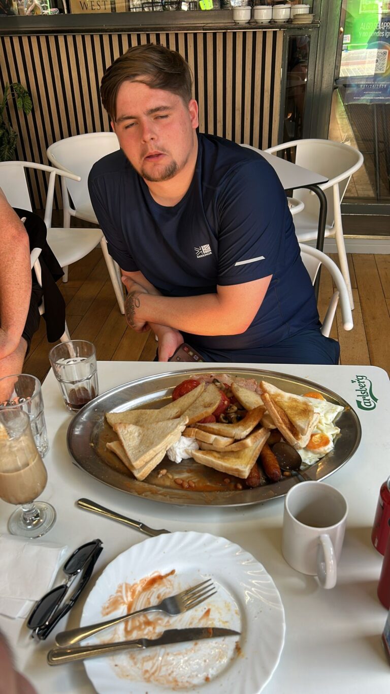 Belly Buster barmy « Euro Weekly News