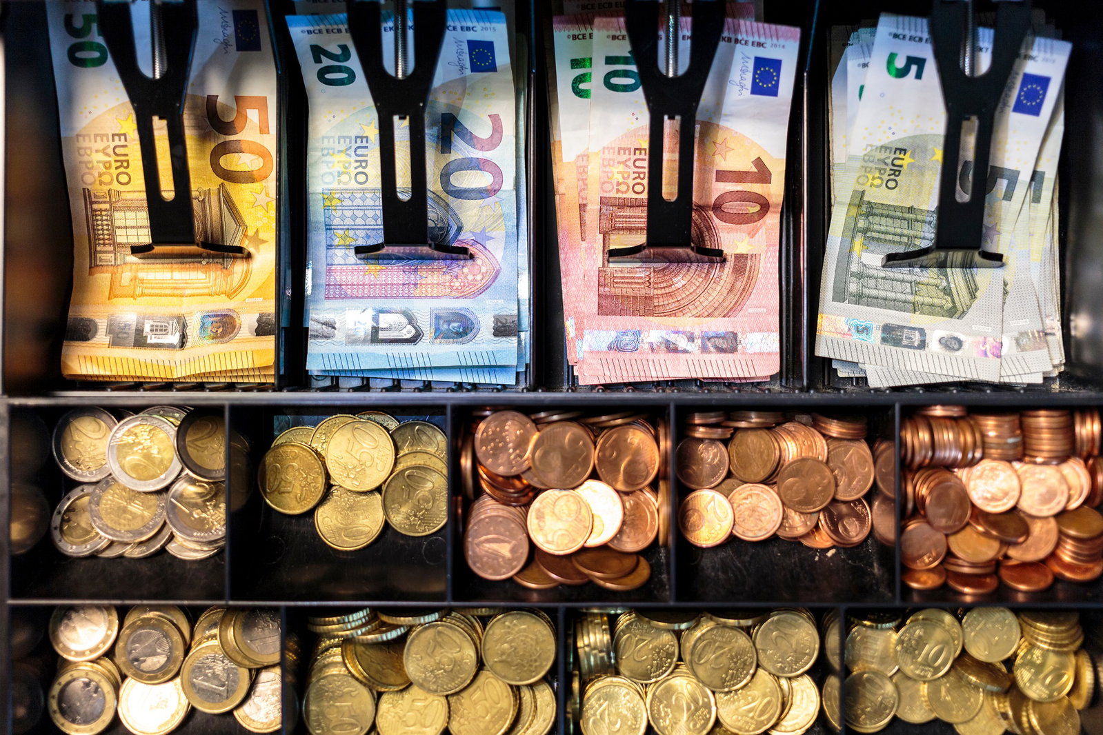Spain’s cash crackdown: What you must know before hitting the ATM this ...