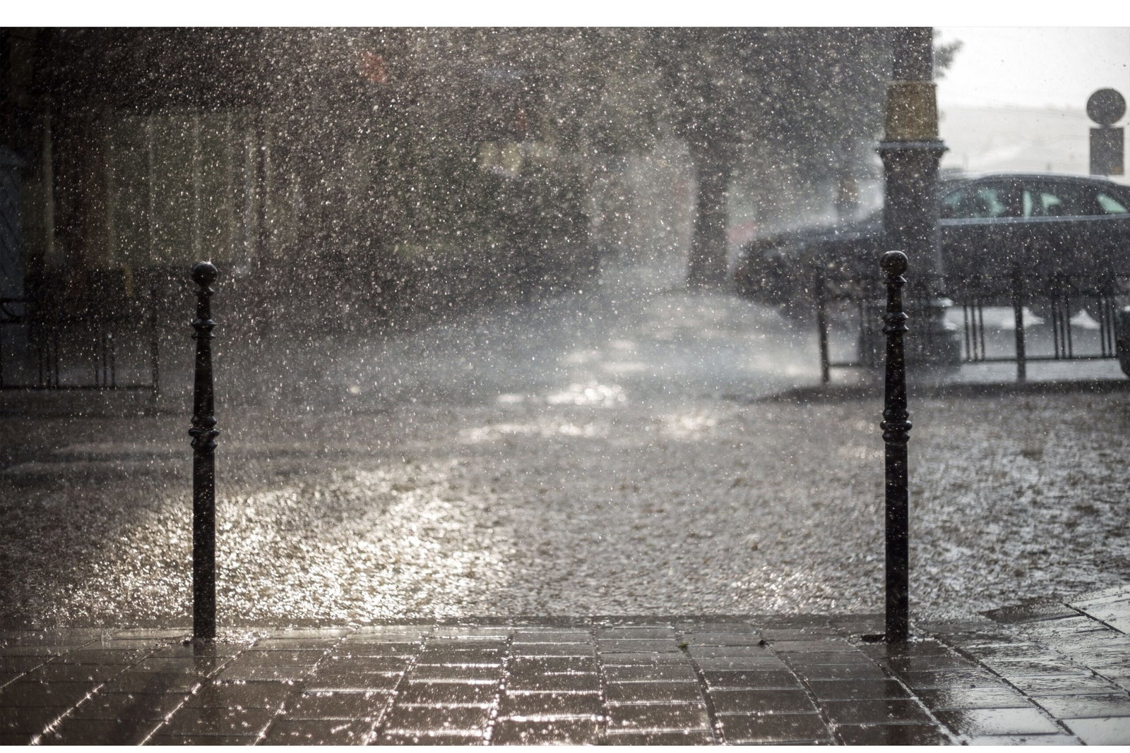 Red Alert for torrential rain in Barcelona « Euro Weekly News