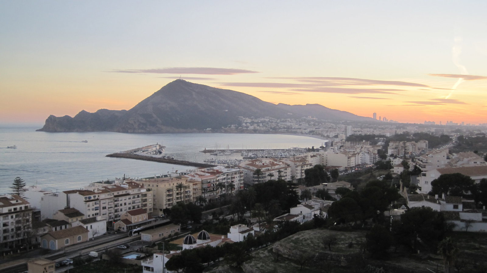Friday quiz fun at Champions Pub Albir « Euro Weekly News