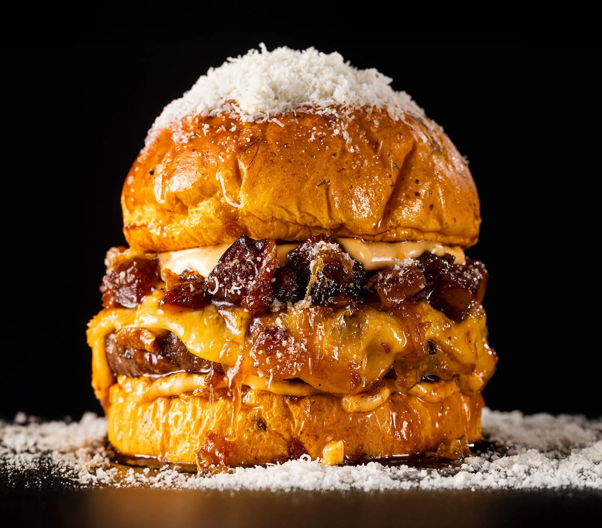 Local Nijar burger joint wins The Champions Burger « Euro Weekly News