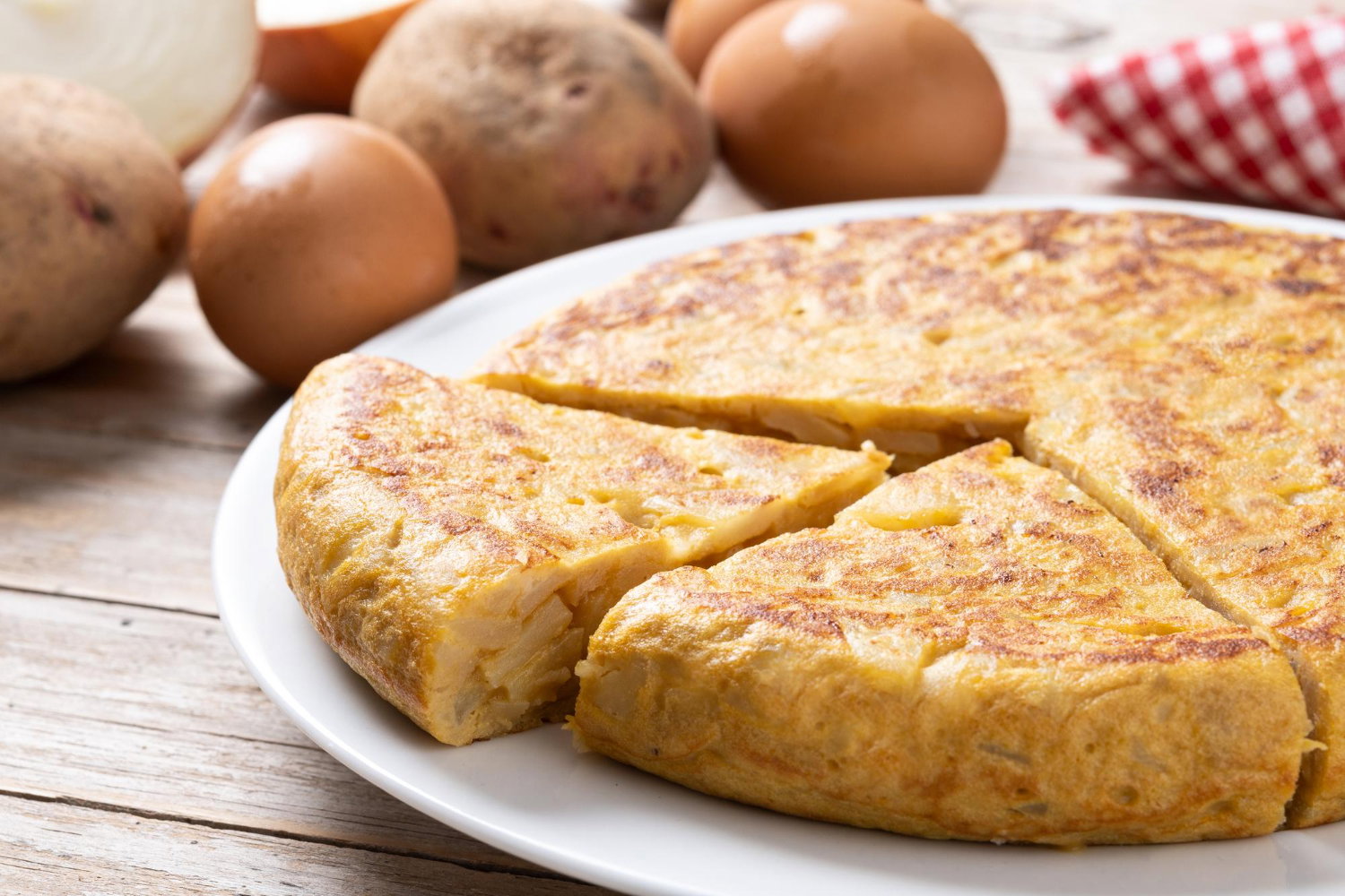 Tortilla debate settled: onion preferred nationwide « Euro Weekly News