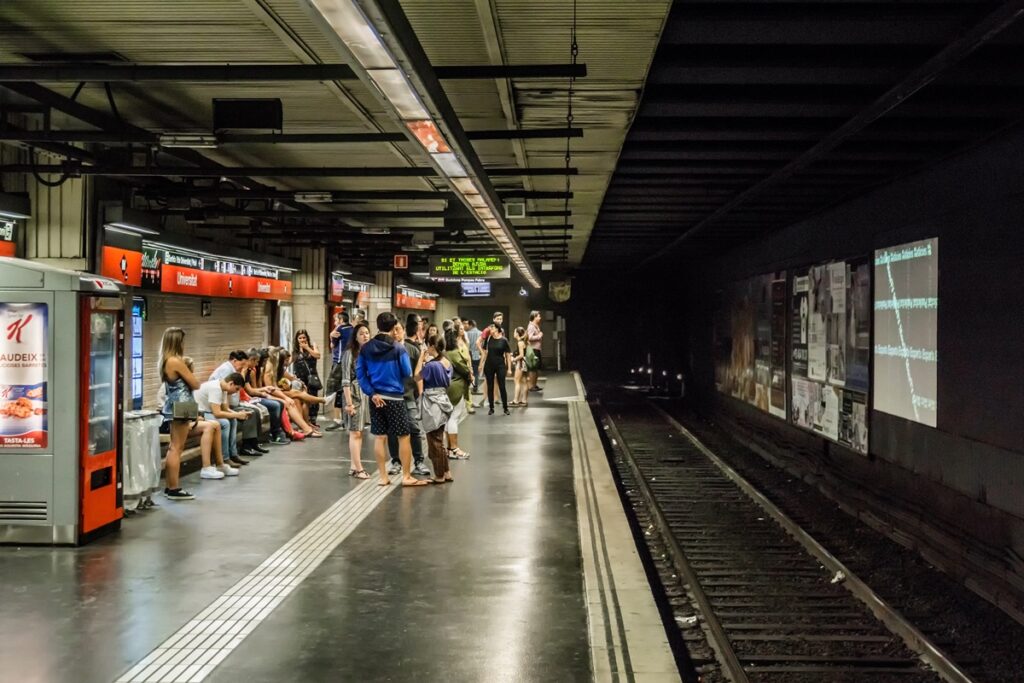 Barcelona ghost stations: TMB centenary tours « Euro Weekly News