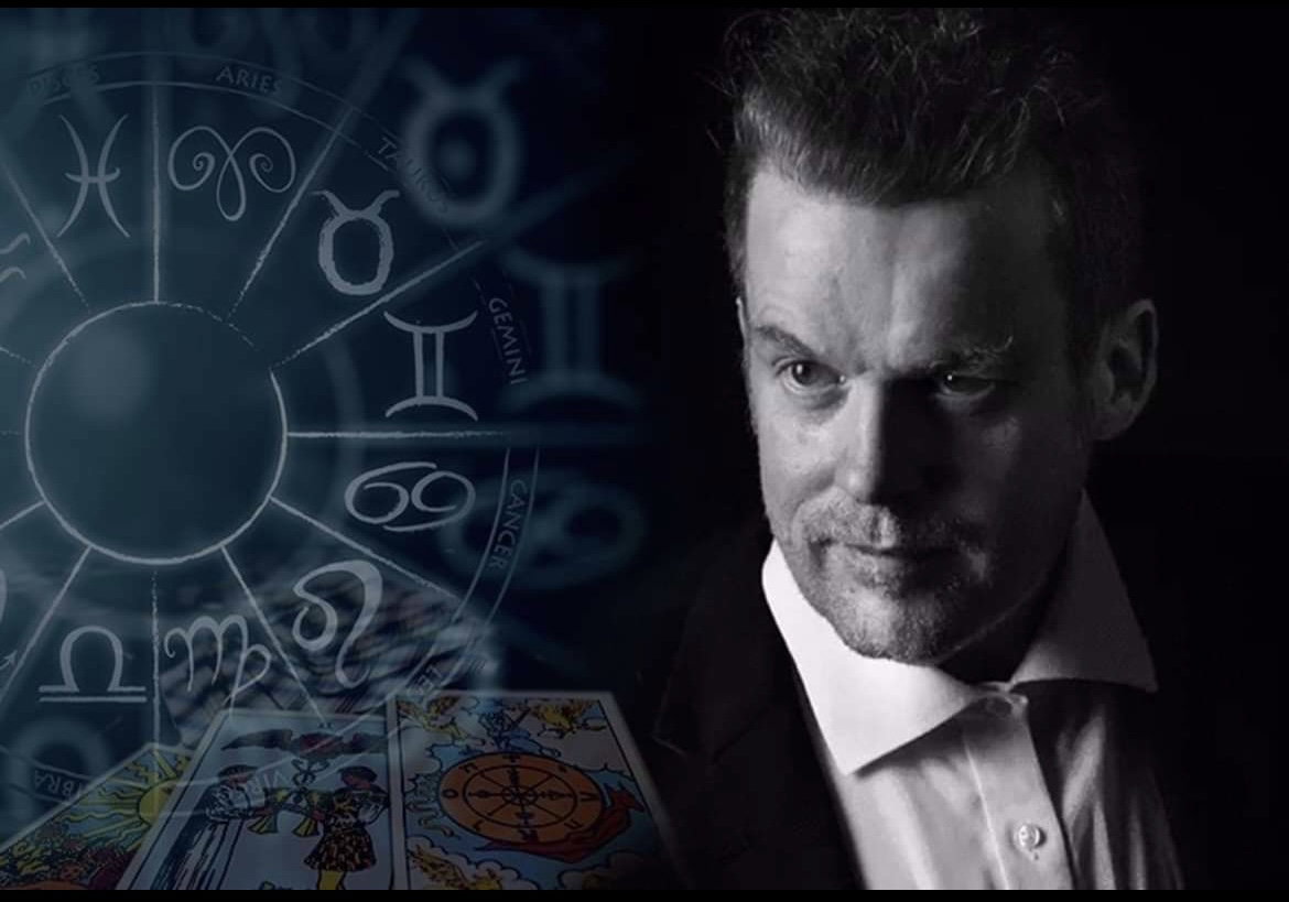 Guiding minds and hearts: Inside the life of Robert MacLiam « Euro ...