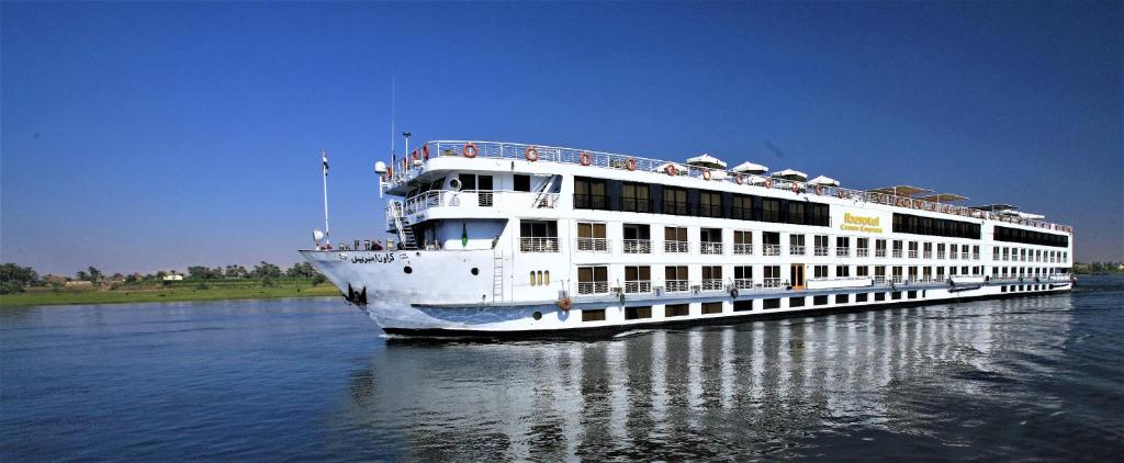 Almeria tourists evacuated after Nile cruise ship fire in Egypt « Euro ...