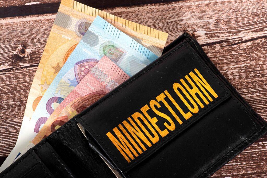 Germany announces massive minimum wage hike « Euro Weekly News