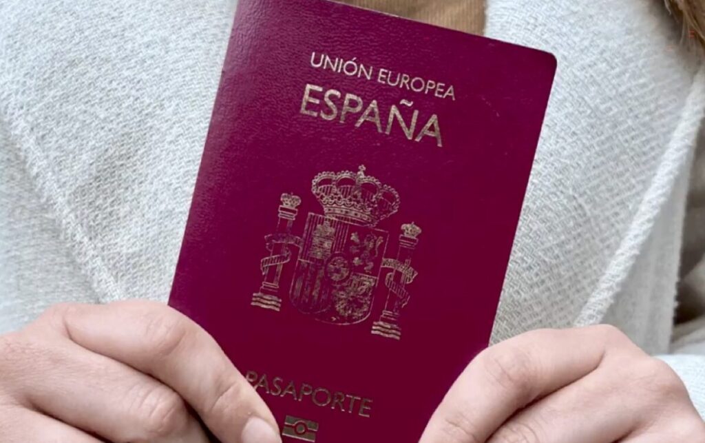 Spanish Grandchildren’s Law 900,000 applicants « Euro Weekly News