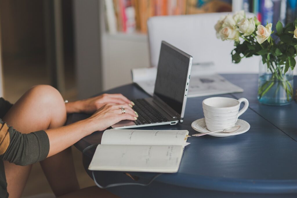 Creating a home office in Spain « Euro Weekly News