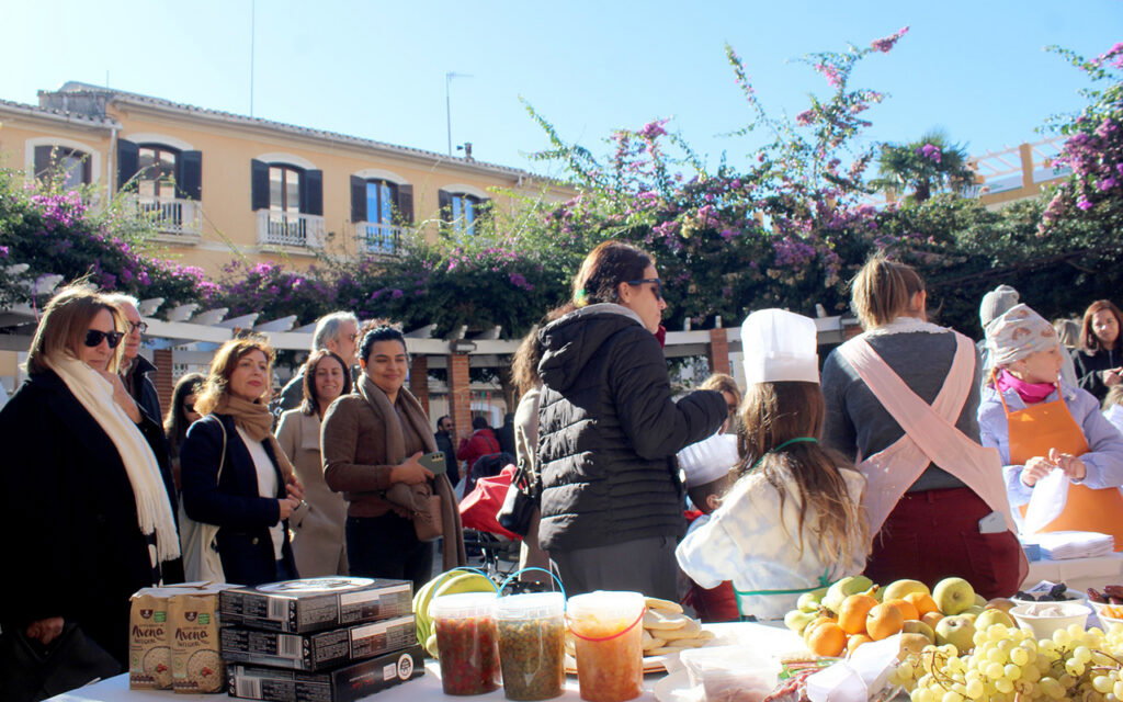 What shoppers need to know about Denia’s Christmas market changes ...