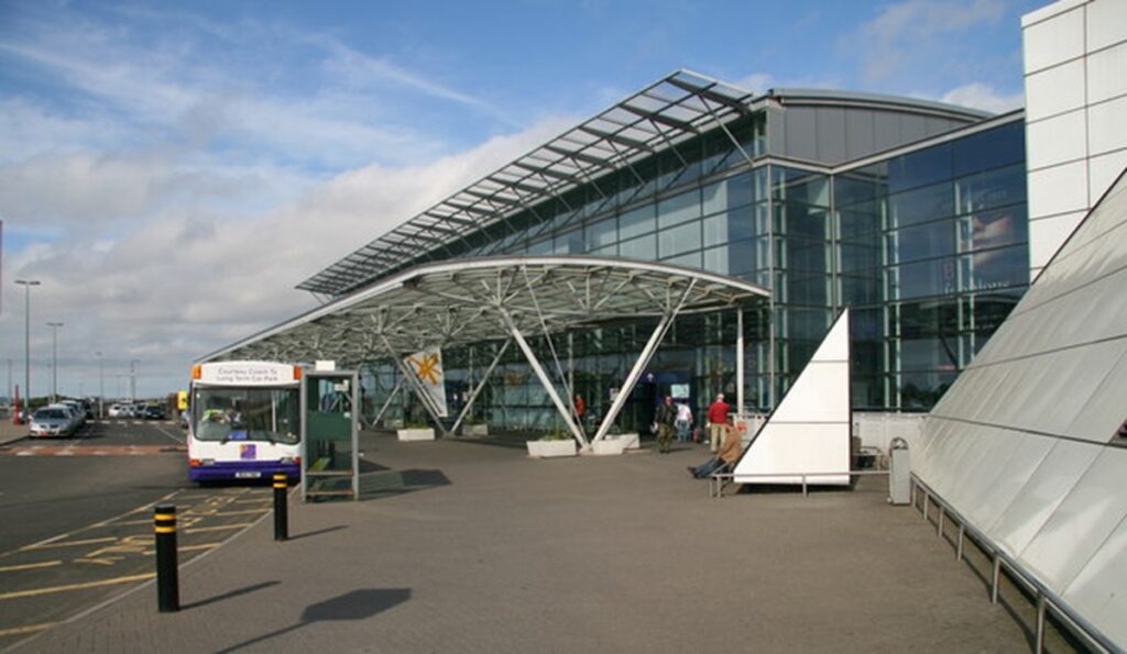 Aena expands UK airport presence « Euro Weekly News