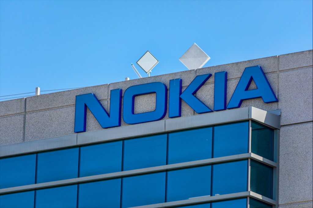 Nokia secures €870 million EIB loan for Next‑Gen mobile research « Euro ...
