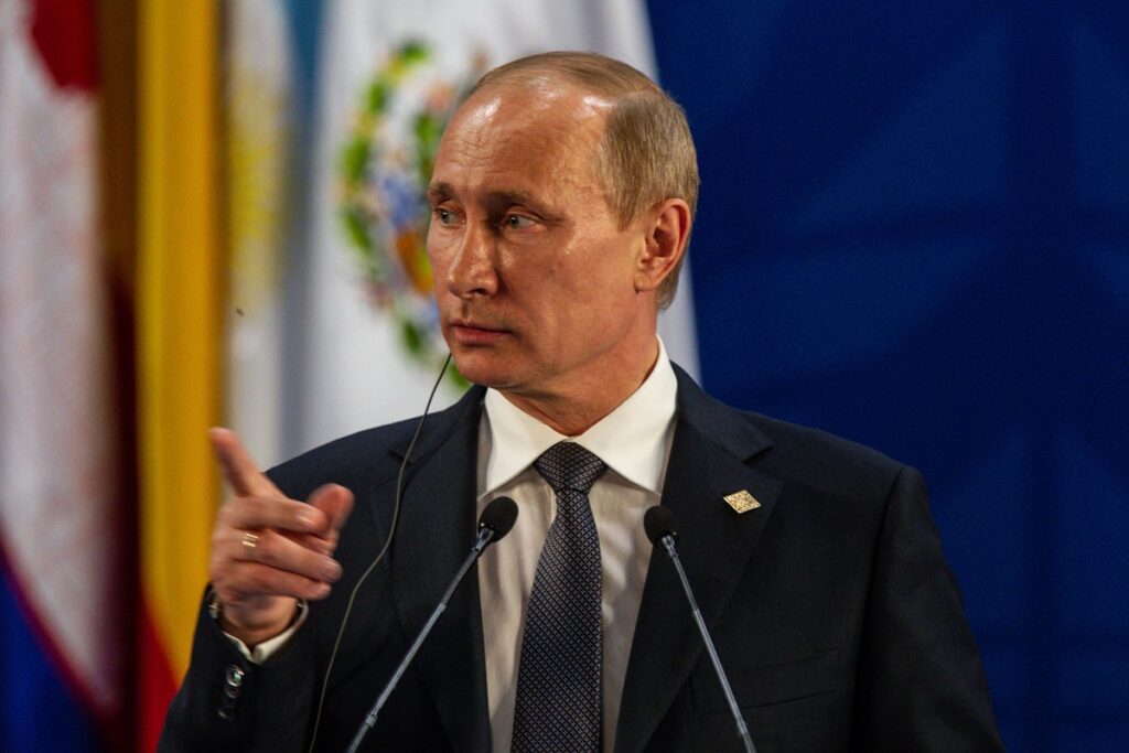 Putin Warns Europe of War « Euro Weekly News
