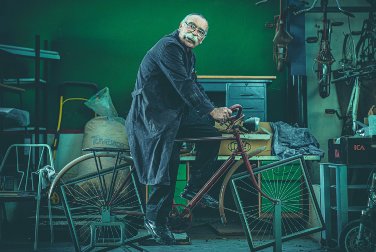 Santa Pola hosts creative metal exhibition by local artist « Euro ...