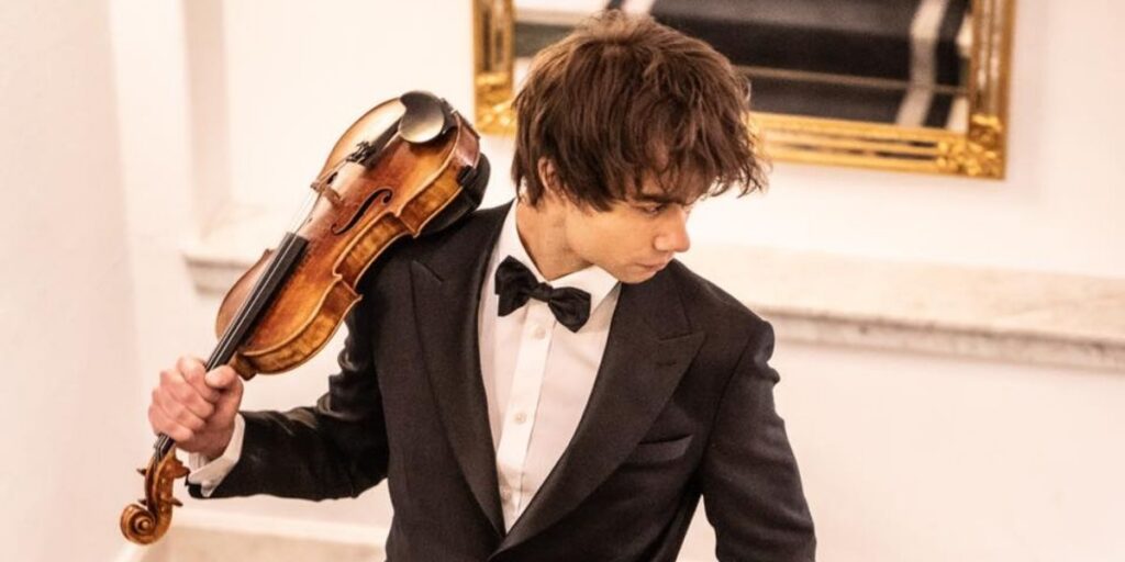 Alexander Rybak live in Benidorm « Euro Weekly News