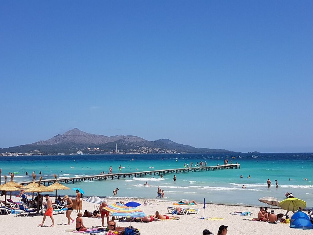 Spain beaches enter world Top 20 « Euro Weekly News