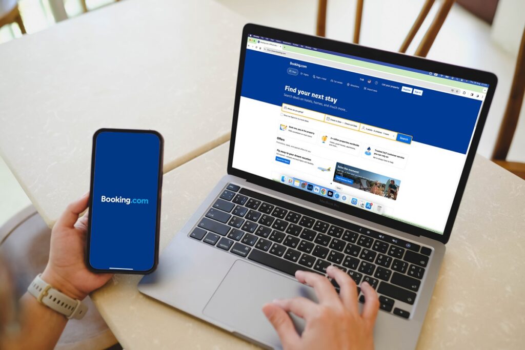 Booking warns of travel scam risk « Euro Weekly News