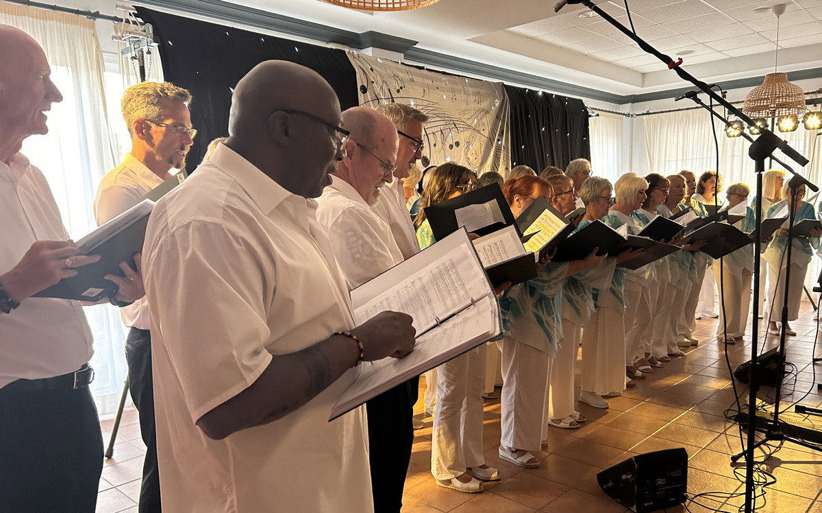TAPAS Choir charity night unites expat community « Euro Weekly News